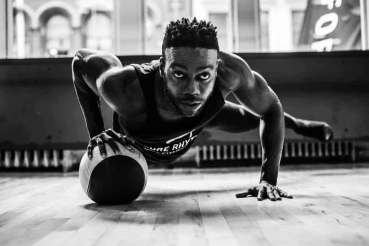 Cómo ser consistente en tu vida diaria - Fraseso